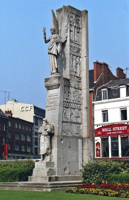 monument aux morts d'Arras (Pas-de-Calais)